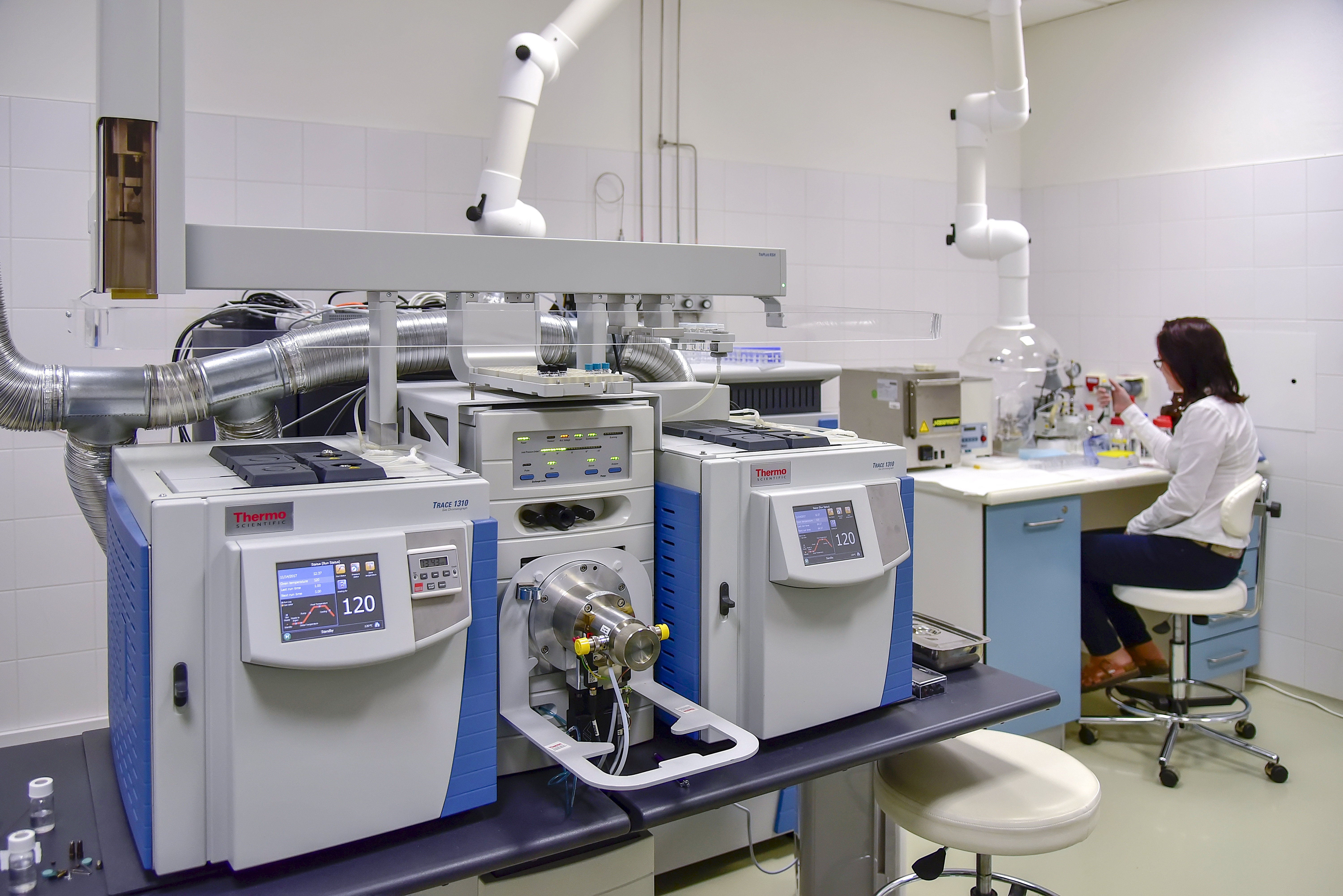 RECETOX Research Infrastructure helps fight the Covid-19 – Výzkumné ...