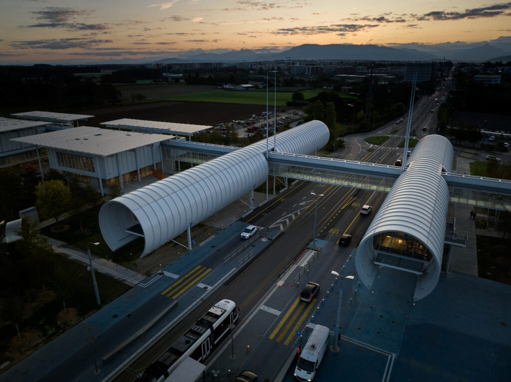 CERN inaugurates its new outreach centre Science Gateway – Výzkumné ...
